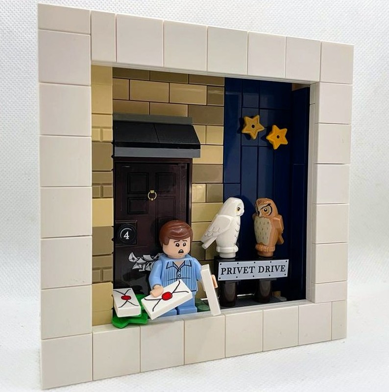 LEGO MOC Outside Privet Drive - Framed by thestudsnstuff | Rebrickable ...