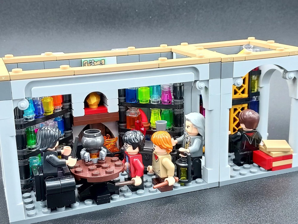 LEGO MOC Potion Master's Office by TrevorToad | Rebrickable - Build ...
