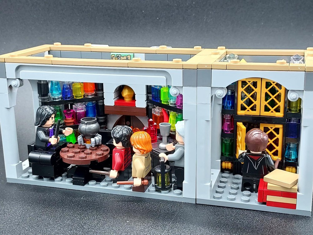 LEGO MOC Potion Master's Office by TrevorToad | Rebrickable - Build ...