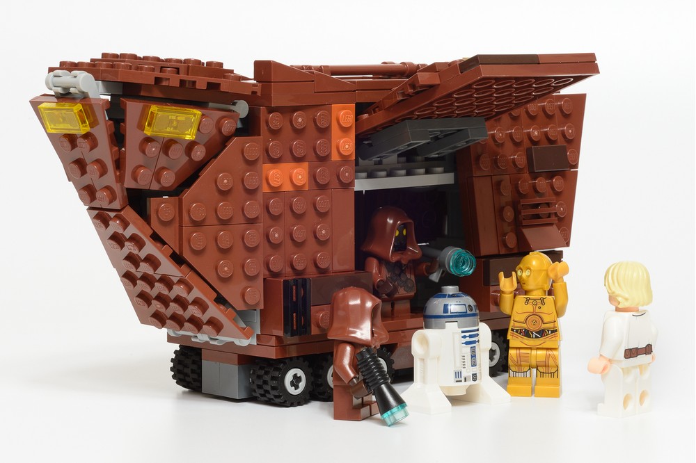 LEGO MOC Sandcrawler by apparat | Rebrickable - Build with LEGO
