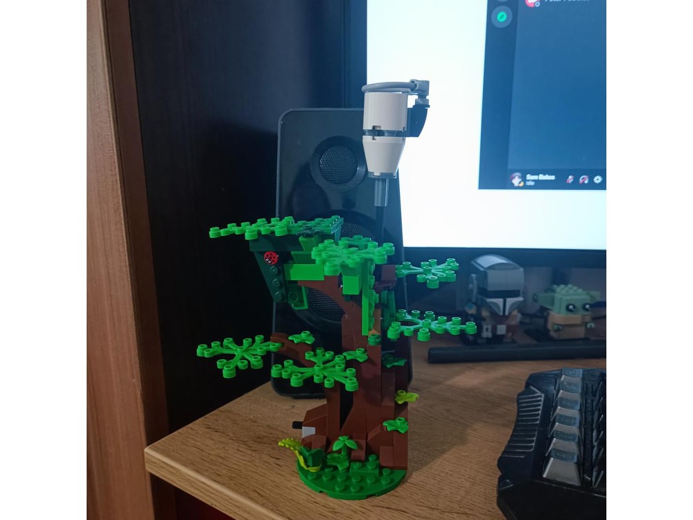 LEGO MOC An improved tree for the Yavin 4 base by bookworm12 ...