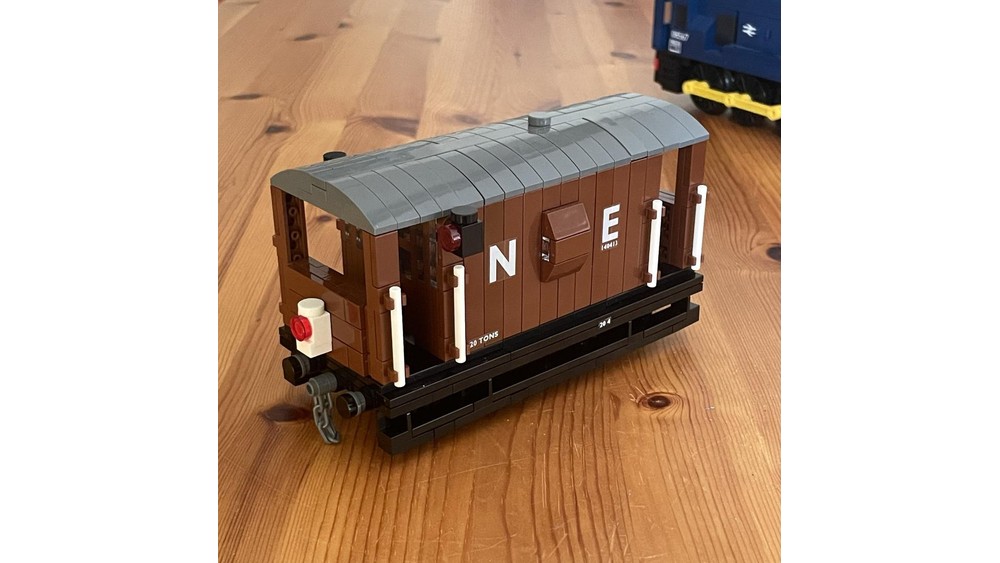 LEGO MOC LNER Toad E Brake Van by JG Locomotive Works | Rebrickable ...