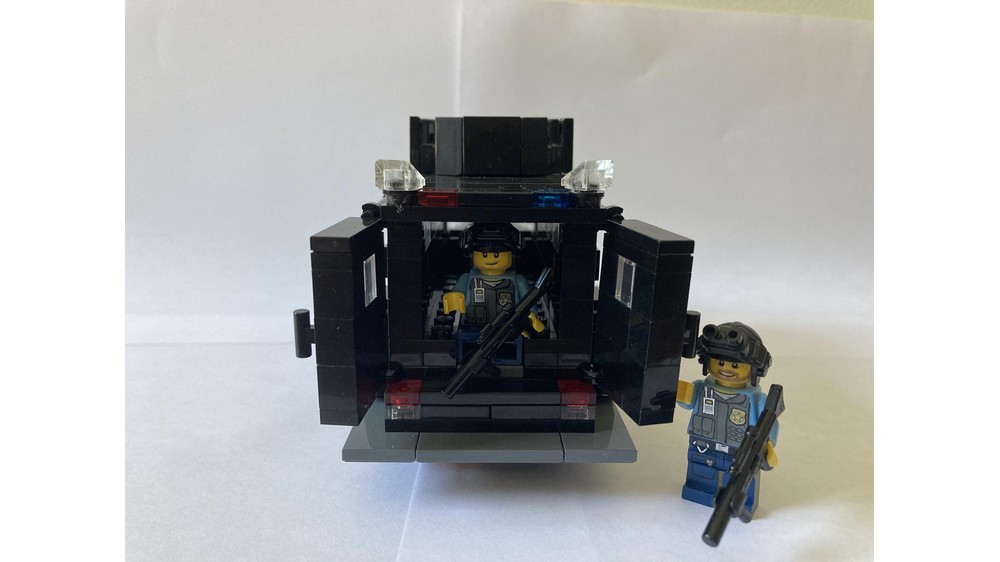 LEGO MOC Lenco Bearcat by mylifefun | Rebrickable - Build with LEGO