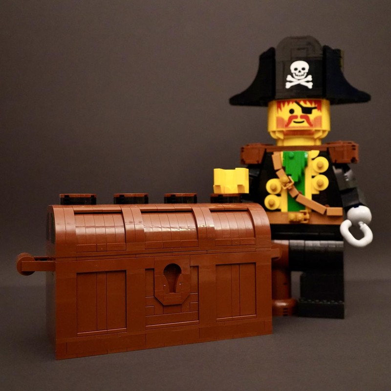 LEGO MOC A Treasure Chest Tribute by Bricktum | Rebrickable - Build ...