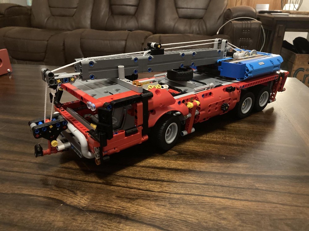 LEGO MOC 42098 Mobile Crane C Model by Reworked Lego Designs ...