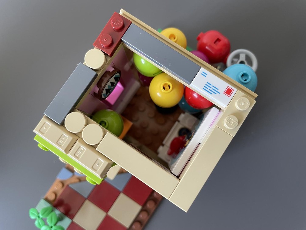 LEGO MOC Balloon Store Modular Alternate build of 43217 Up House by re ...
