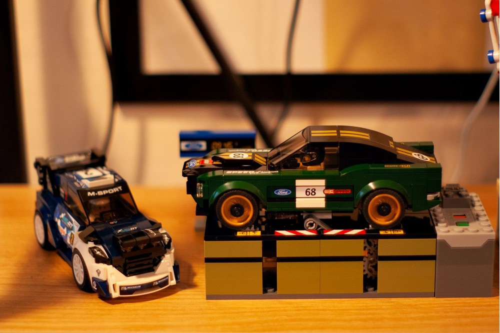 LEGO MOC Motor Box for LEGO 6-stud Cars by timeremembered | Rebrickable ...