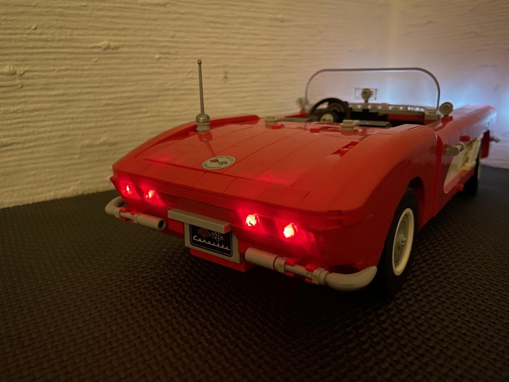 Lego Moc 10321 Corvette Rc Conversion By Cyrix Rebrickable Build