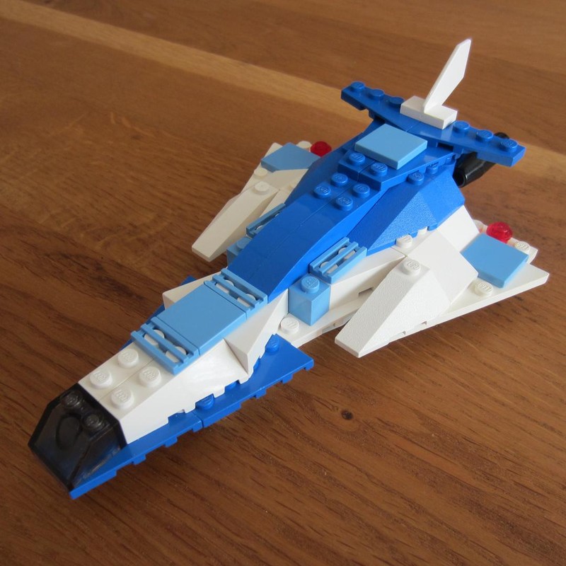 LEGO MOC 4098 Star mantis by drosse | Rebrickable - Build with LEGO