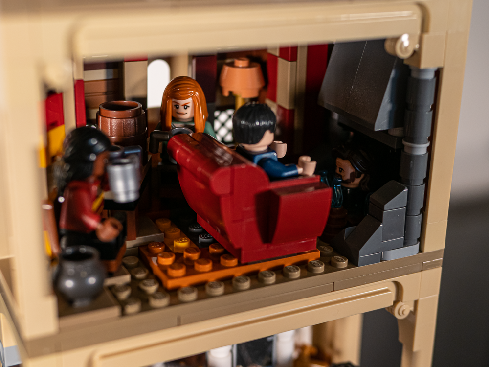 Lego Moc Hp Modular Red Common Room Great Tower 24 By Gobsmack