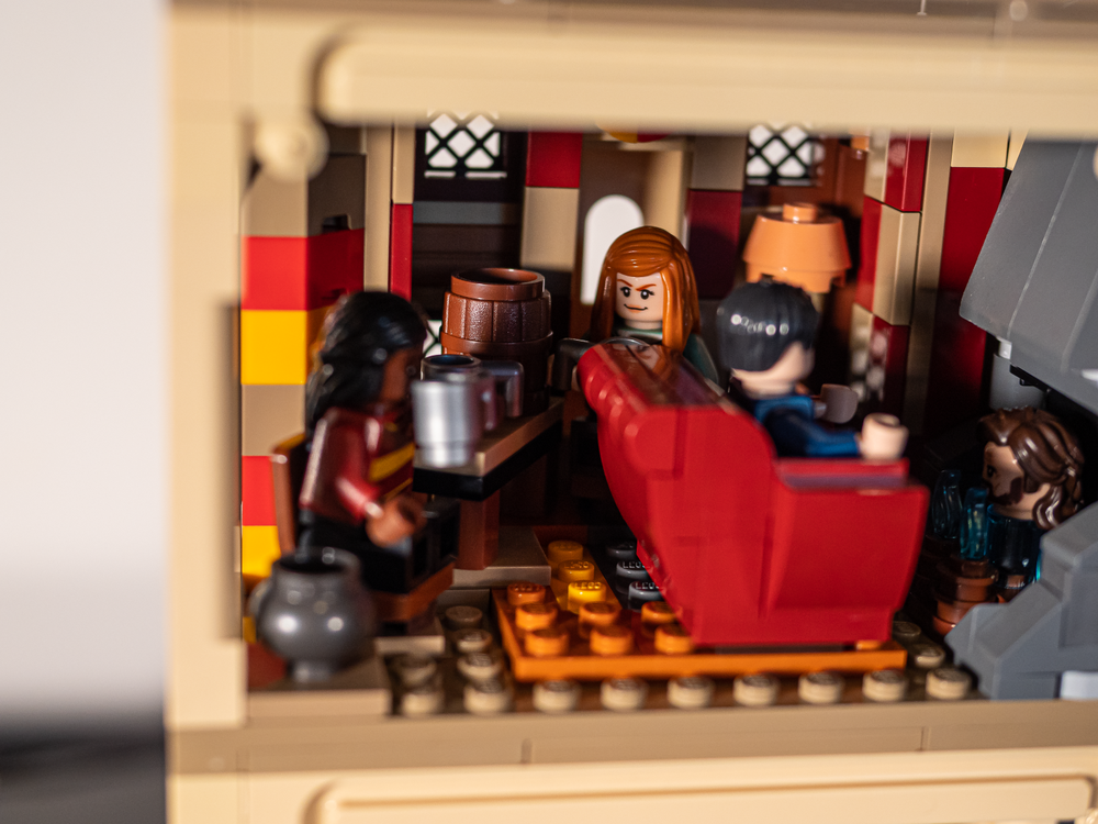 Lego Moc Hp Modular Red Common Room Great Tower 24 By Gobsmack