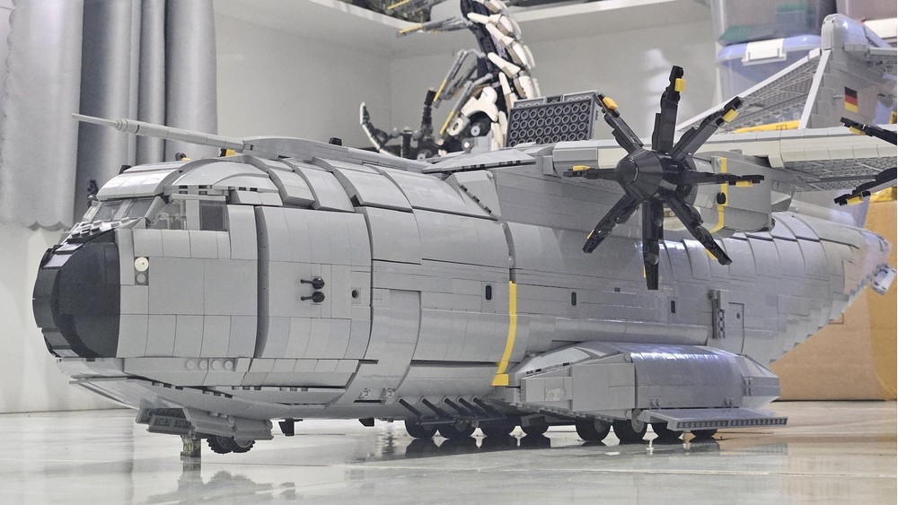 LEGO MOC Airbus A400M Atlas ( With Power Functions ) by Pathaquinous ...