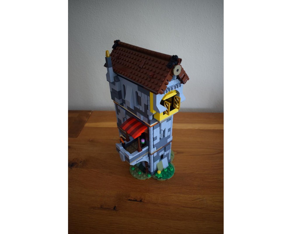 LEGO MOC Medieval House - Alternate Build 1x31120 by graeymaelkyn ...