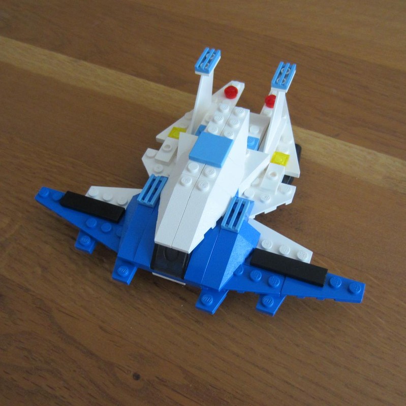 Lego Moc 4098 Star Razor By Drosse Rebrickable Build With Lego
