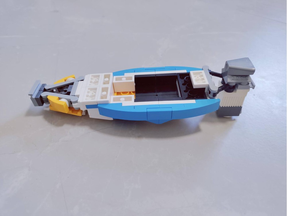 Lego Moc 31072 Motorboat By Legoori Rebrickable Build With Lego