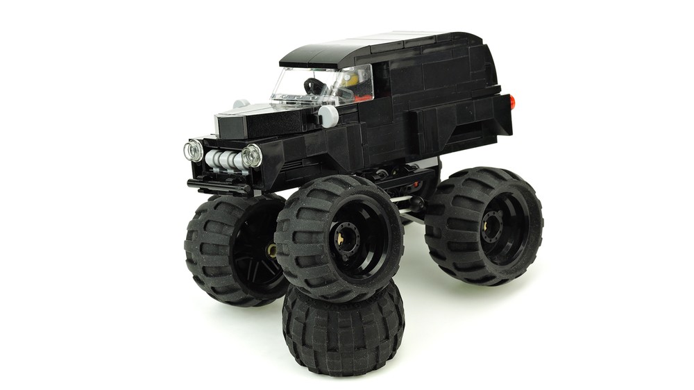LEGO MOC Black monster truck by De_Marco | Rebrickable - Build with LEGO