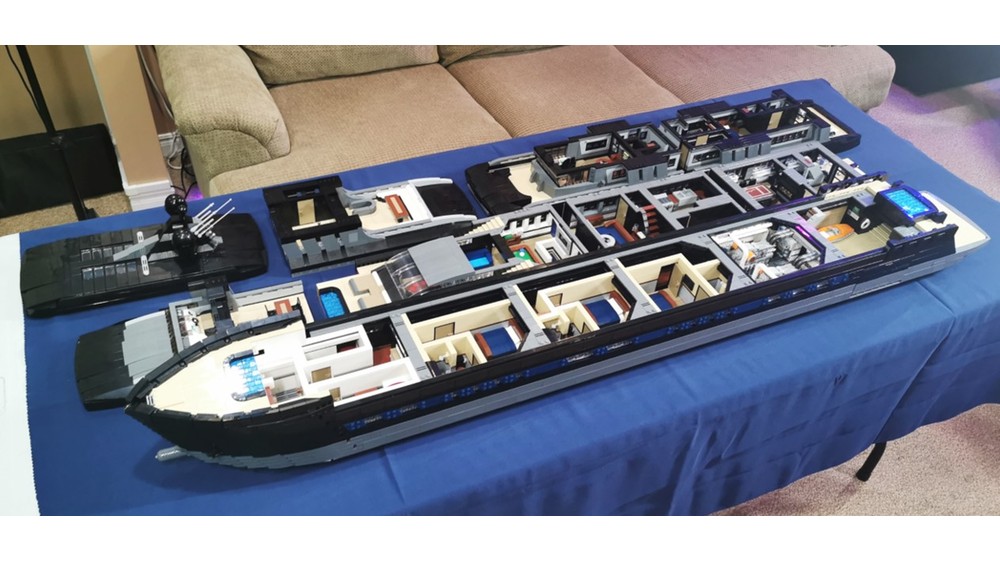 LEGO MOC Large Luxury Yacht - Mini-Fig scale by MrJBuilds | Rebrickable ...