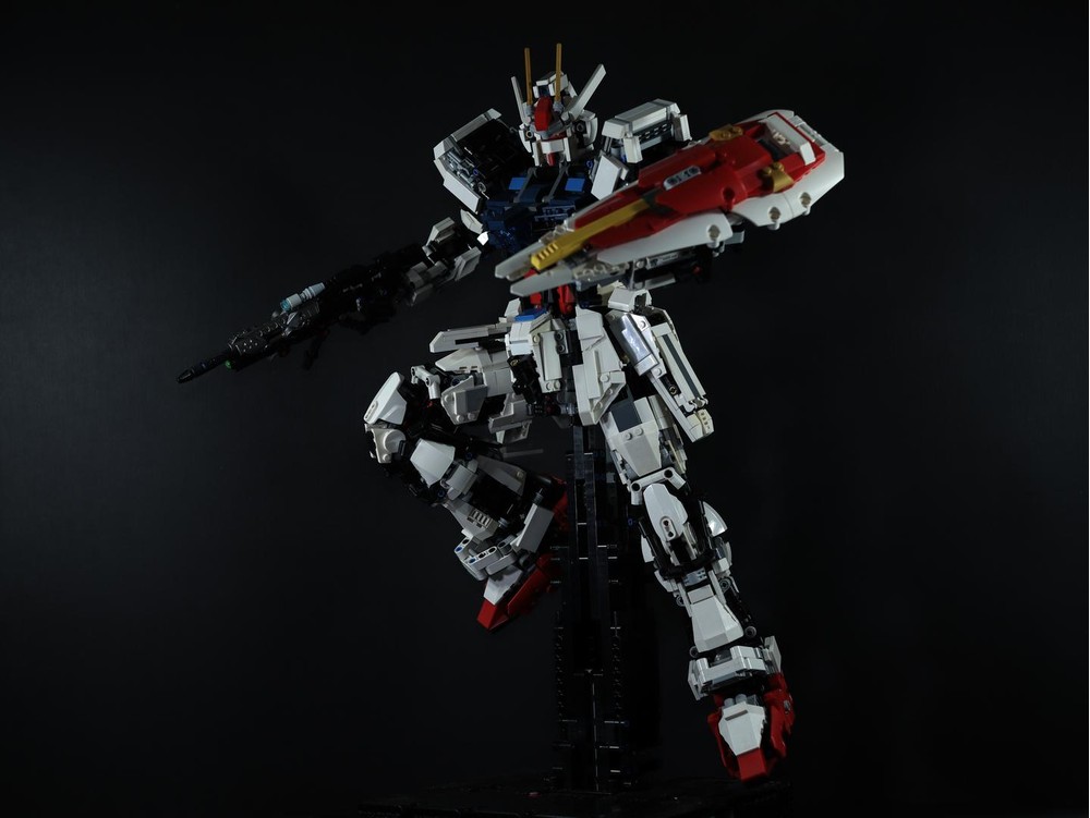 LEGO MOC LEGO Strike Gundam GAT-X105 ( scale 1/35 ) by Demon1408 | Rebrickable - Build with LEGO
