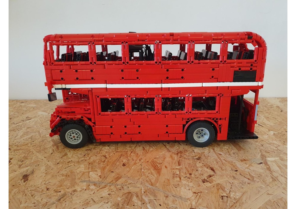 LEGO MOC AEC Routemaster fully remote controlled by B4 | Rebrickable ...
