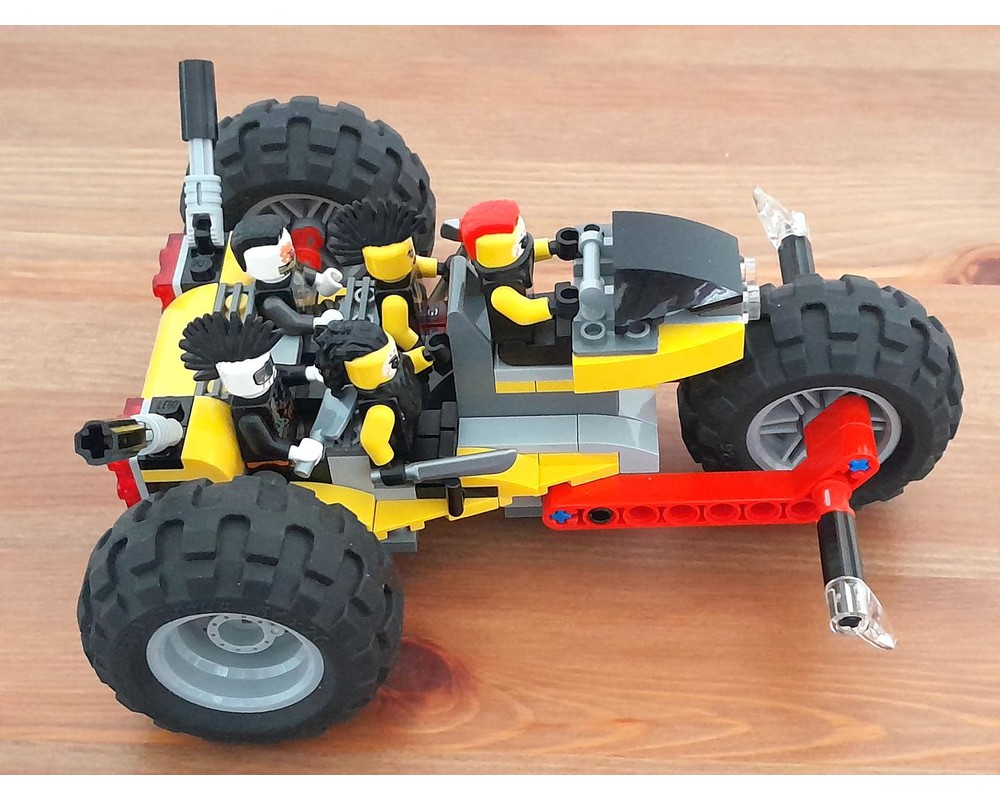 LEGO MOC 31022 Postapo Heavy Trike by R4D3K | Rebrickable - Build with LEGO