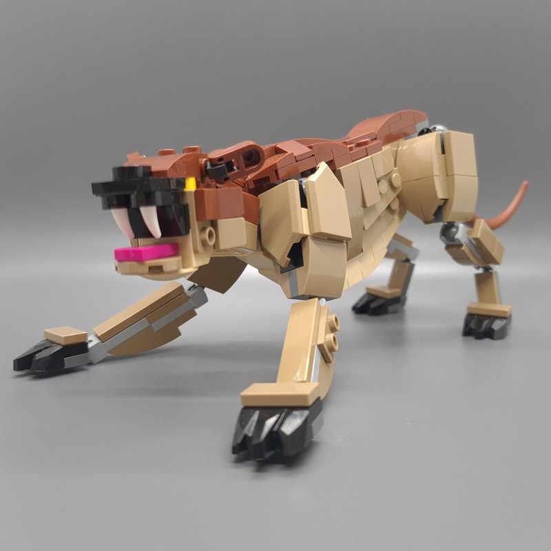 LEGO MOC Ark: Thylacoleo by Moc_Lobster | Rebrickable - Build with LEGO