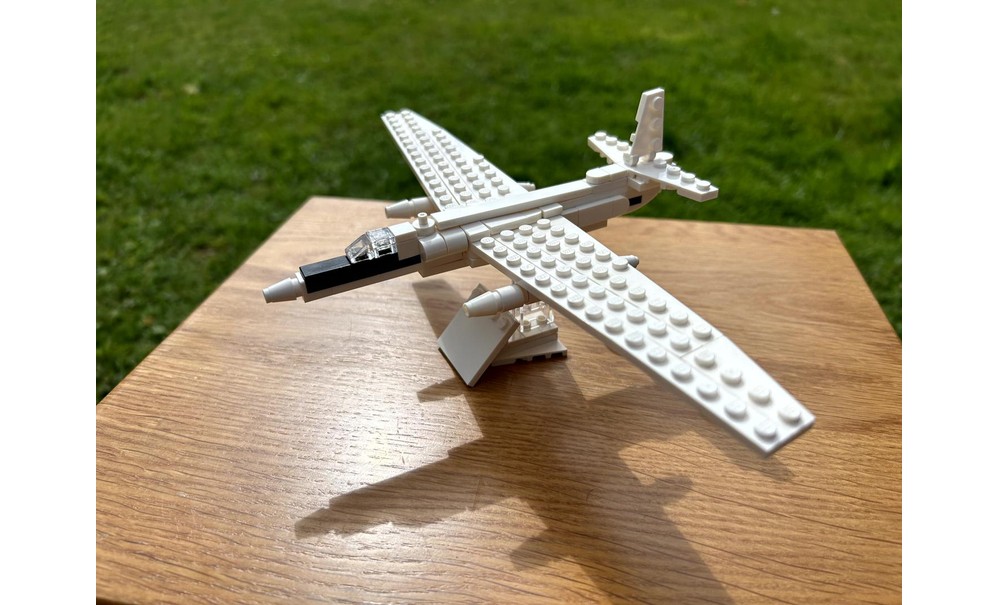 LEGO MOC DamoB's NASA Lockheed ER-2 Dragon Lady by DamoB | Rebrickable ...