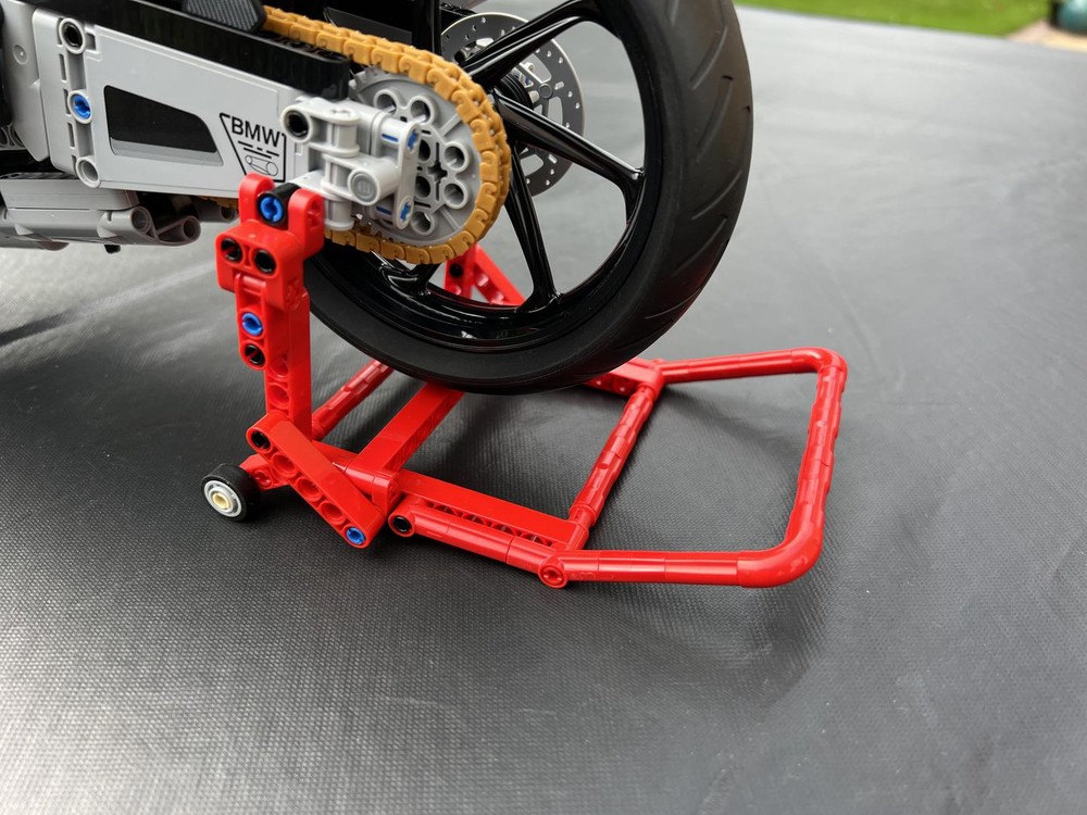 Lego Moc 42130 Paddock Stand By S90sml Rebrickable Build With Lego