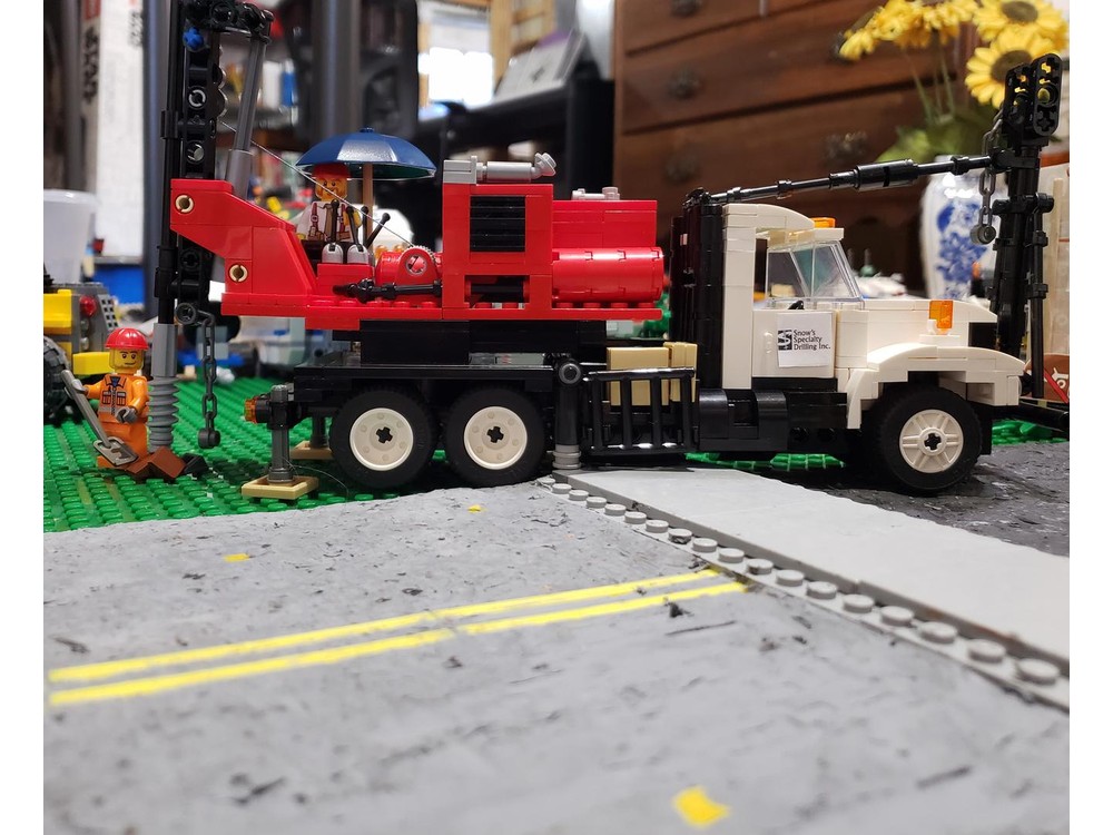 LEGO MOC Chevrolet 8500 Pier Drilling Truck by LegoForBlockheads ...