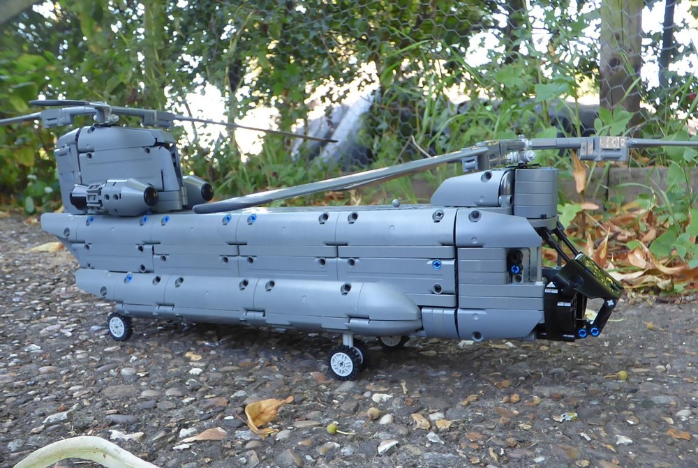LEGO MOC CH 47 Chinook Helicopter by BillBooma | Rebrickable - Build ...