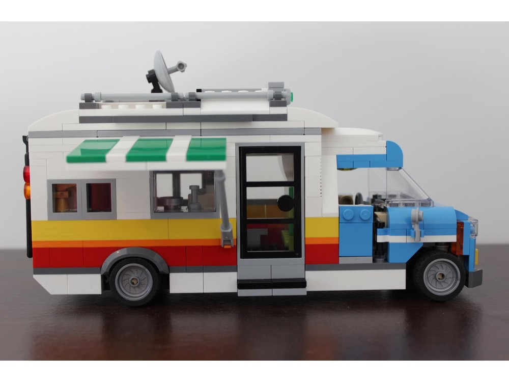 Lego Moc 31108 The New Camper Van Alternative Build By Generalpix
