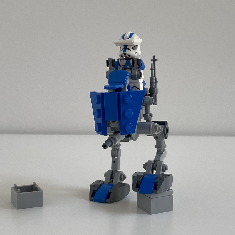 LEGO MOC AT-RT by bobbacatmocs | Rebrickable - Build with LEGO