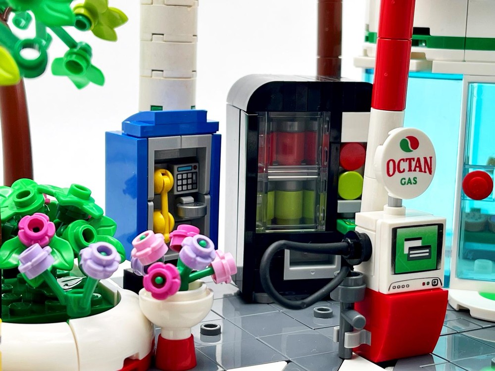 LEGO MOC Gas Station by IBrickedItUp | Rebrickable - Build with LEGO