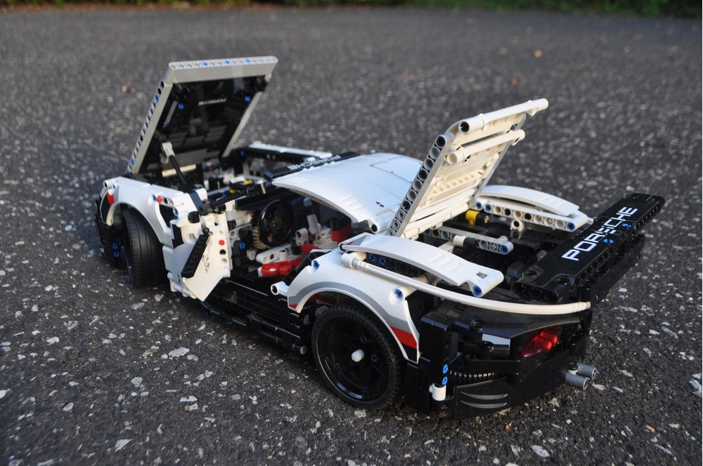 Lego Moc 42096 B Model Sportcar By Igolo Rebrickable Build With Lego