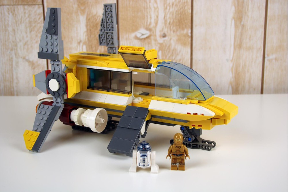 LEGO MOC Padawan Space Schoolbus / Coruscant bus from padawan menace by ...