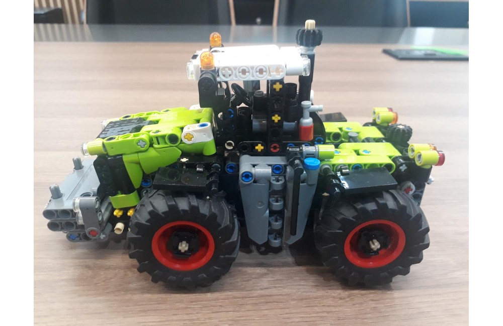 Lego Moc Mini 42054 Claas Xerion 5000 Trac Vc By Nguyengiangoc