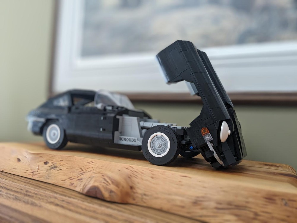 Lego Moc Jaguar E Type By Giganbrick Rebrickable Build With Lego