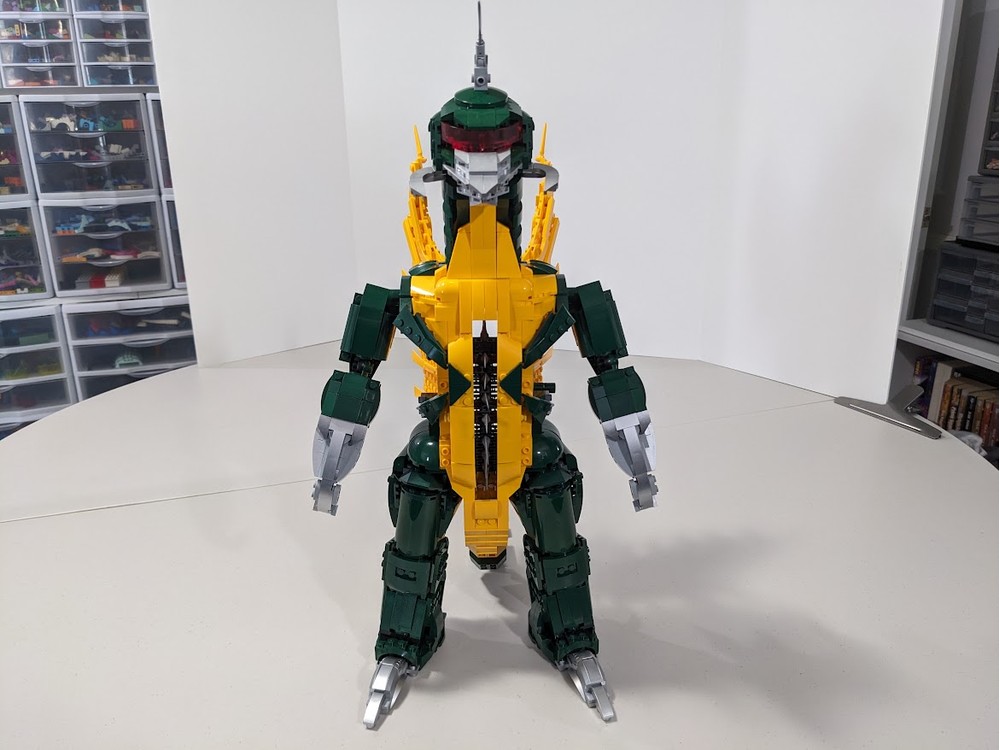 LEGO MOC Gigan - Showa era by Dethark75 | Rebrickable - Build with LEGO