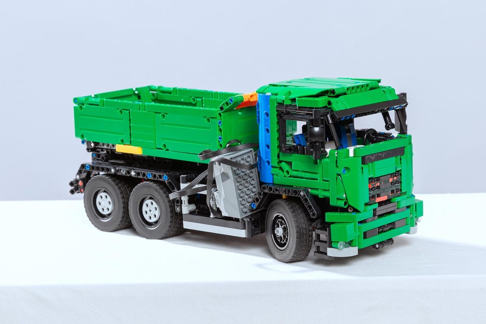 LEGO MOC Dump Truck by xiaogu | Rebrickable - Build with LEGO