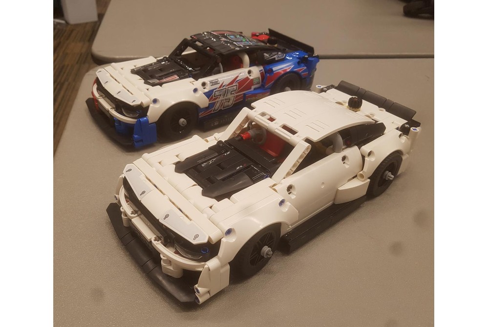 LEGO MOC Commercial Chevrolet Camaro ZL1 by Musha | Rebrickable - Build ...