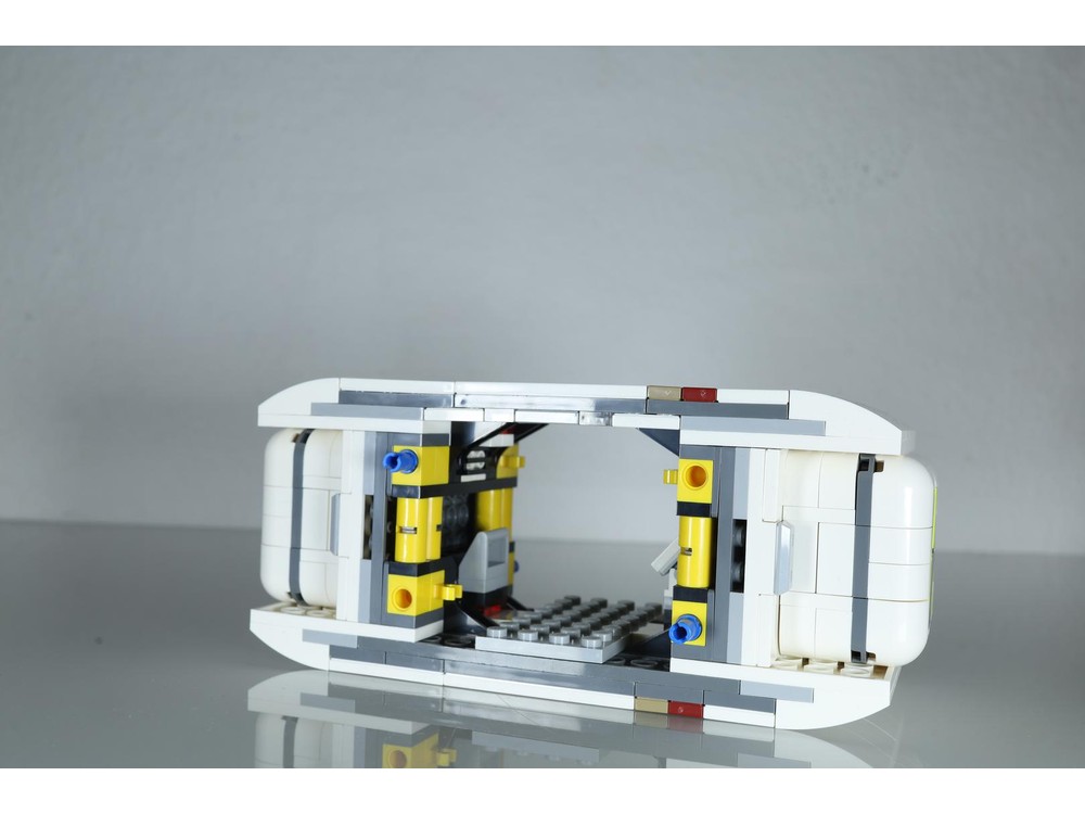 LEGO MOC Space Freighter "Atlas" by brampf | Rebrickable - Build with LEGO