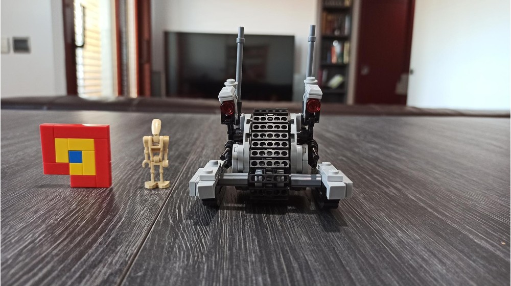 Lego Moc Persuader Class Droid Enforcer Nr N99 By Noparadise Bricks