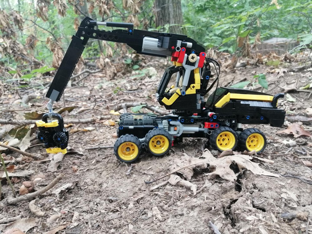 Lego Moc Ponsse Scorpion King By Brickfan002 Rebrickable Build