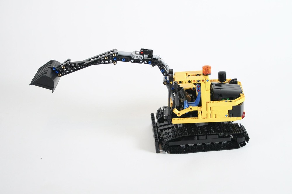 LEGO MOC Tracked Excavator by thirdwigg | Rebrickable - Build with LEGO