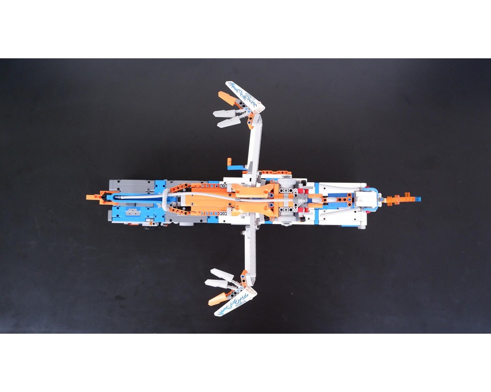 LEGO MOC Tech Dragon by Arpeggi0 | Rebrickable - Build with LEGO