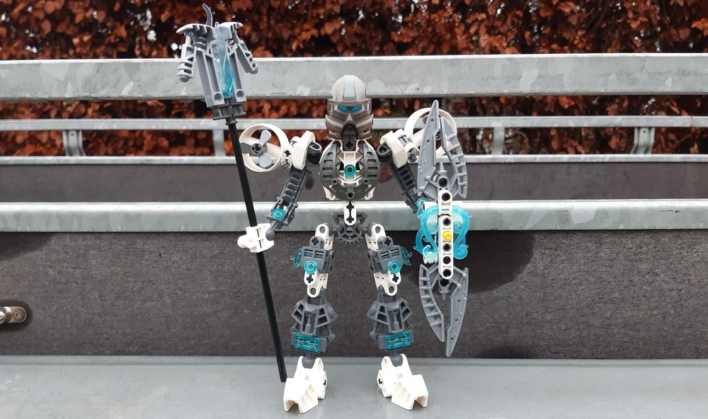LEGO MOC Toa Mangai of Ice - Kaukau by BenjaminsBay | Rebrickable ...