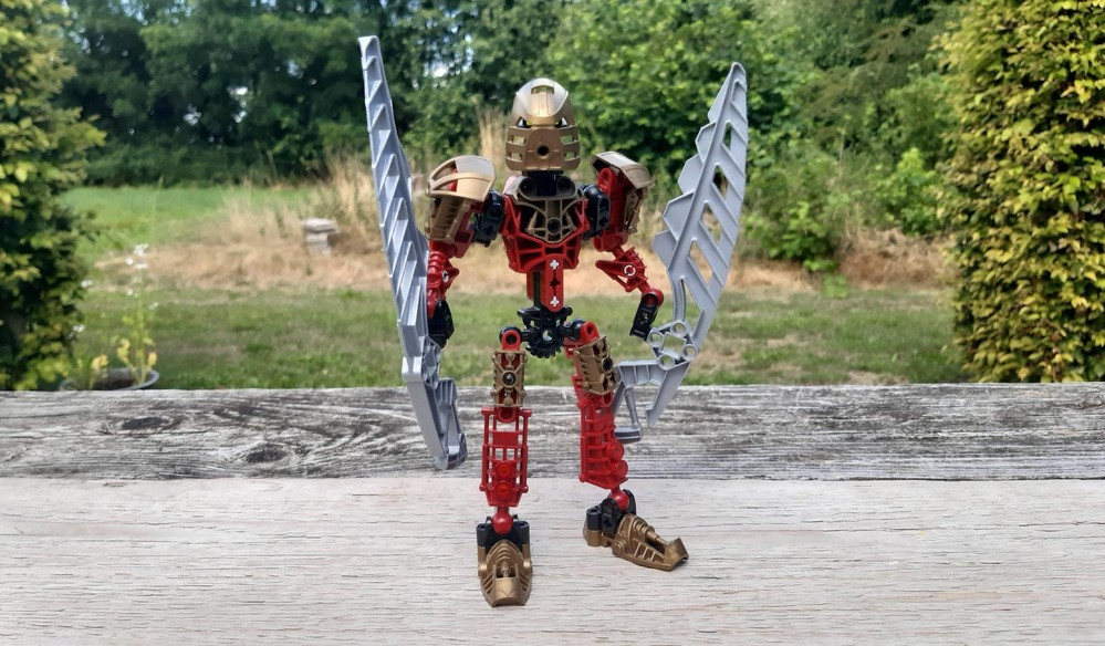 LEGO MOC Toa Mangai Lhikan by BenjaminsBay | Rebrickable - Build with LEGO
