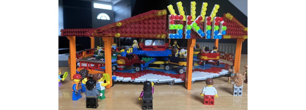LEGO MOC Skid Fairground ride by Gdale | Rebrickable - Build with LEGO