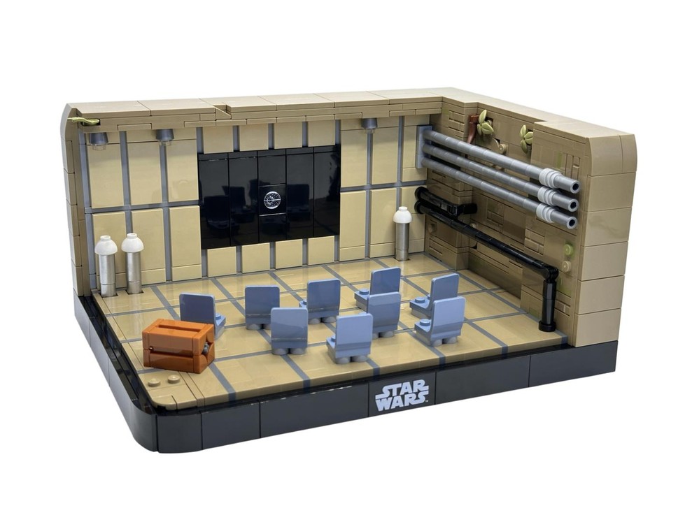 LEGO MOC Yavin IV Rebel Base Briefing Room Diorama MOC by ...