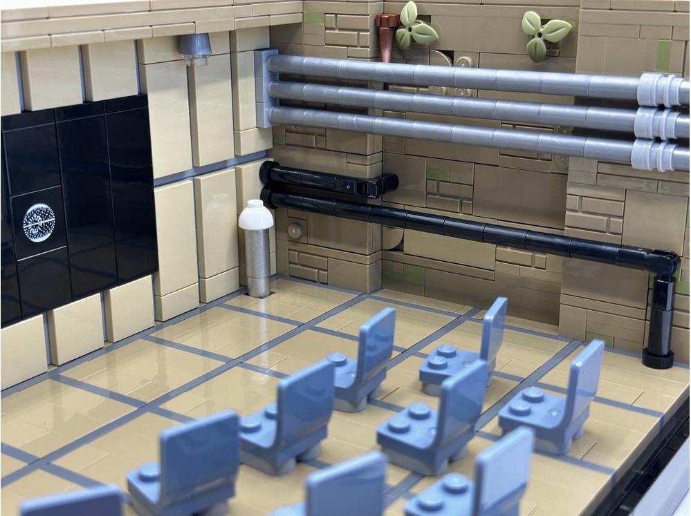 LEGO MOC Yavin IV Rebel Base Briefing Room Diorama MOC by ...
