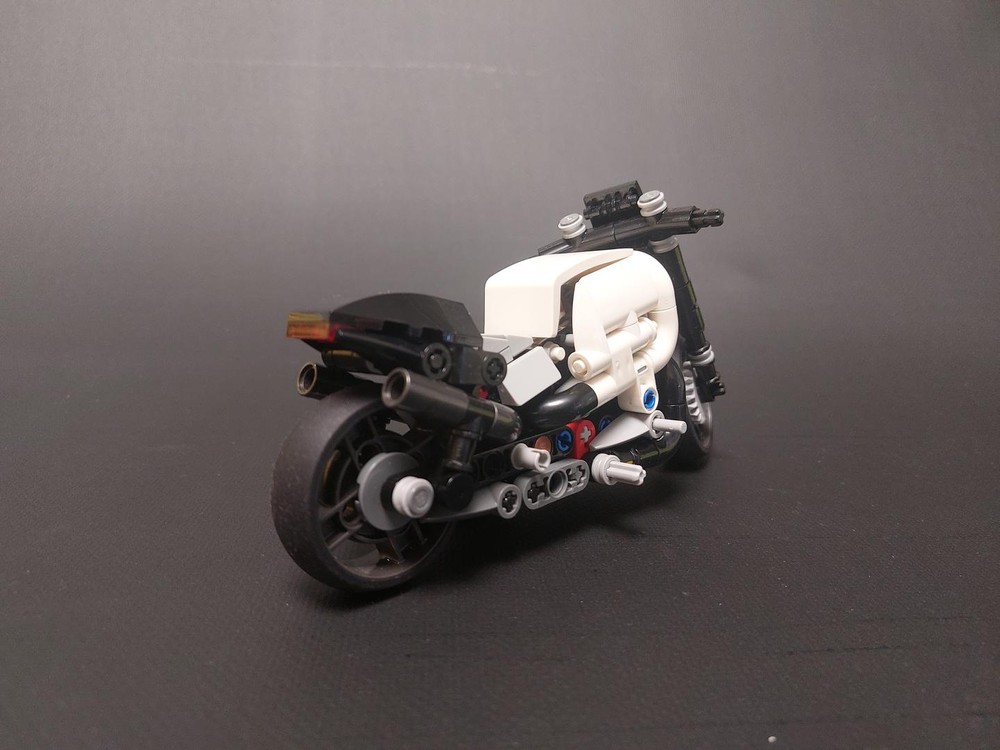 LEGO MOC Small Motorcycle (white) by Anton Kablash | Rebrickable ...